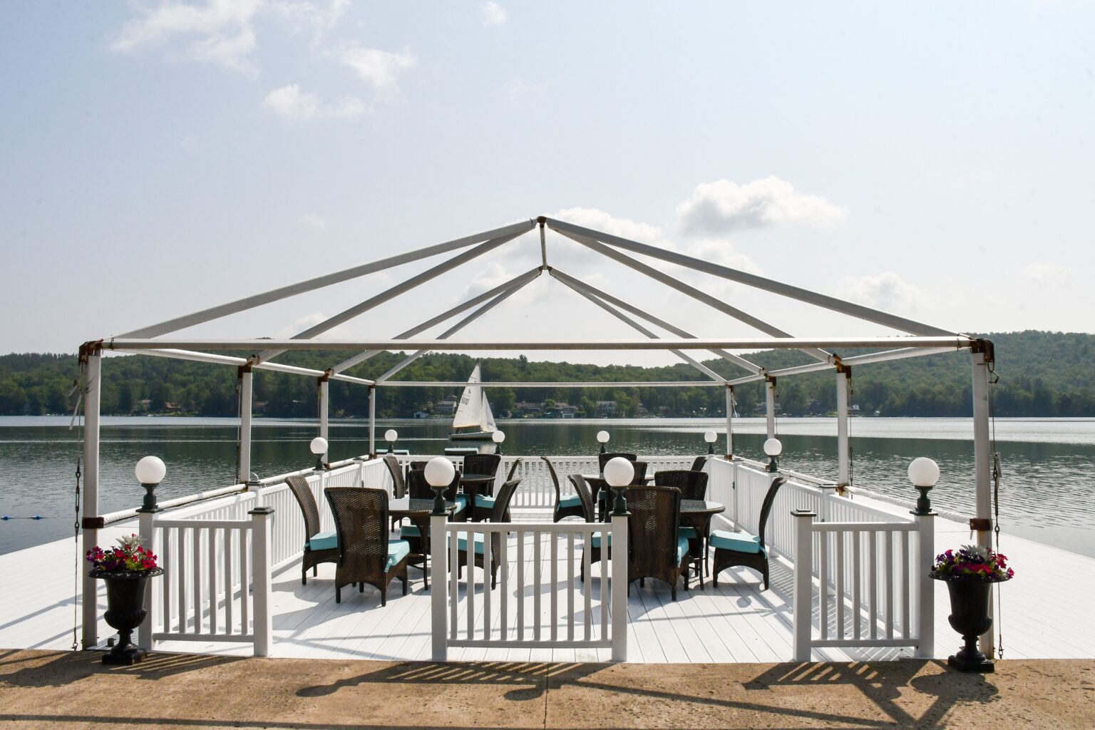 Chestnut Inn Oquaga Lake | Hotel Near Deposit, NY in the Catskills