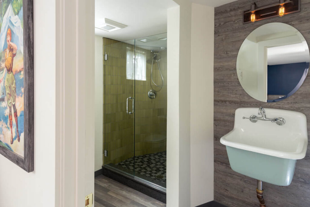 Enjoy a Stay in the Pavilion Rooms | Falmouth Suites from Treehouse Lodge