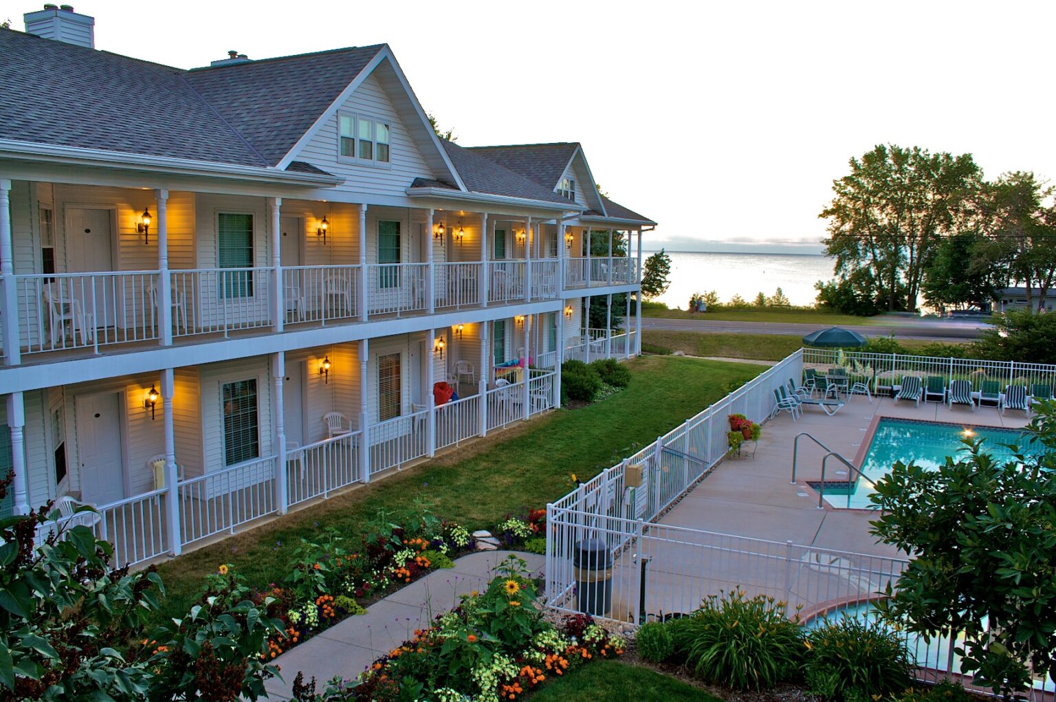 Photo Gallery | Bay Breeze Resort