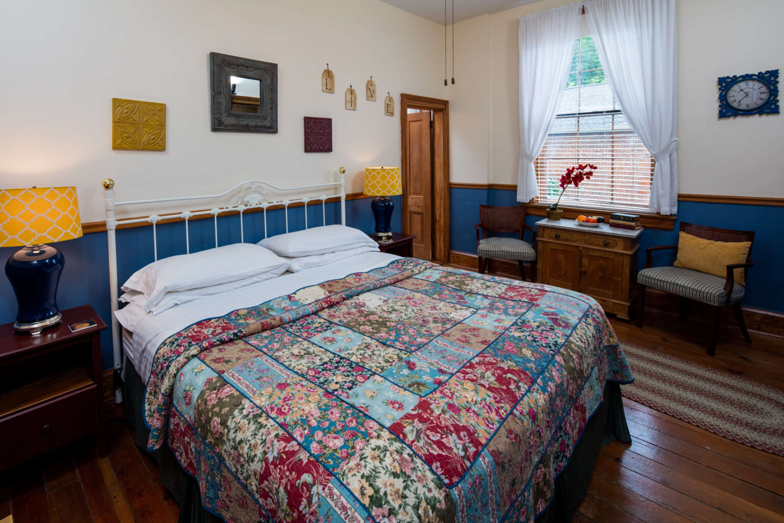 The Perfect Galena IL Lodging | Farmer’s Guest House