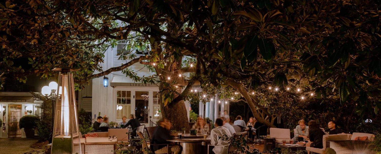 Restaurants & Lounge in Jackson, MS. Historic Fairview Inn