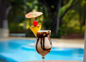 What to Eat in Roatan: Must-Try Island Food & Drinks