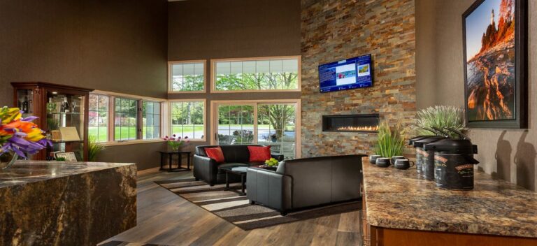 Amenities at The Ashbrook Hotel | Door County Hotel Amenities